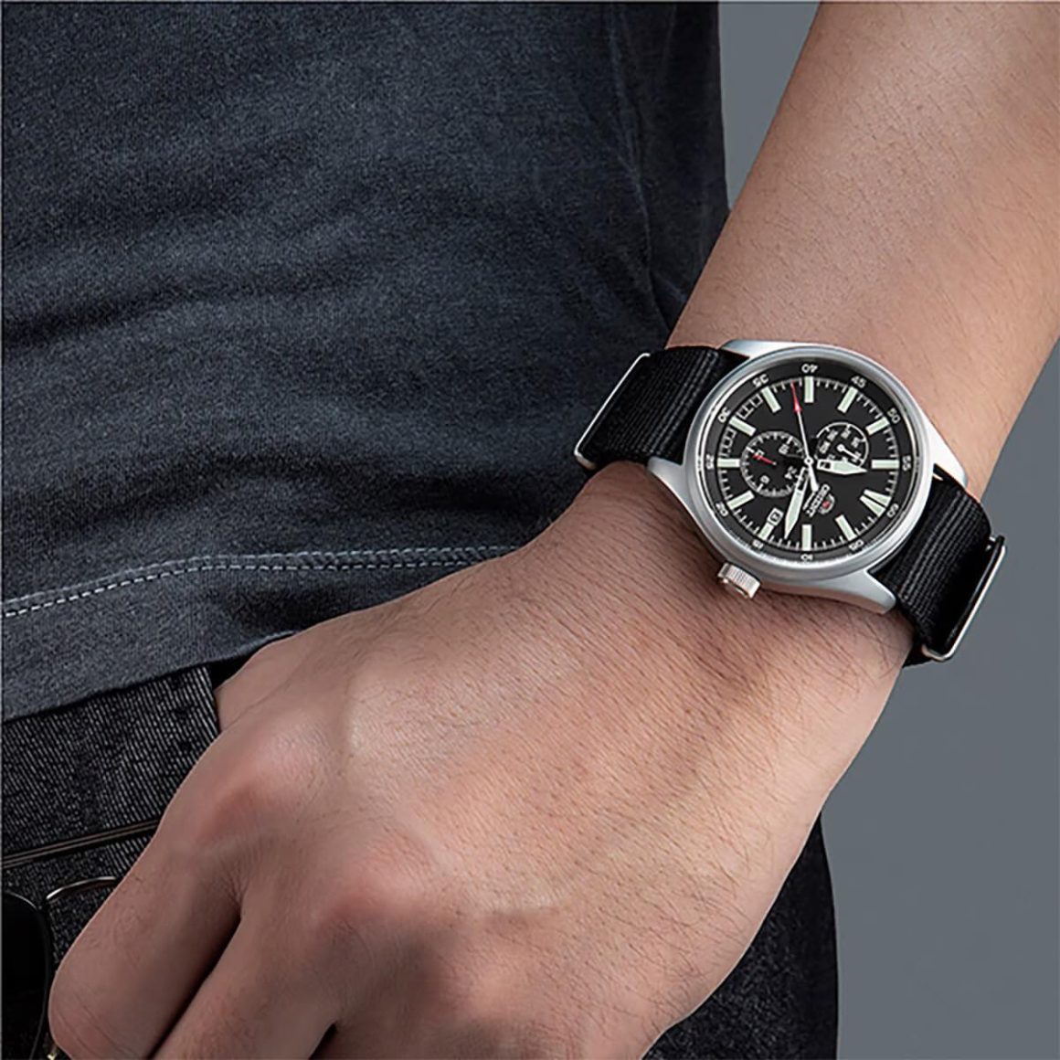 Review Orient Defender II, Field Watch Tangguh yang Serbaguna - Blog ...