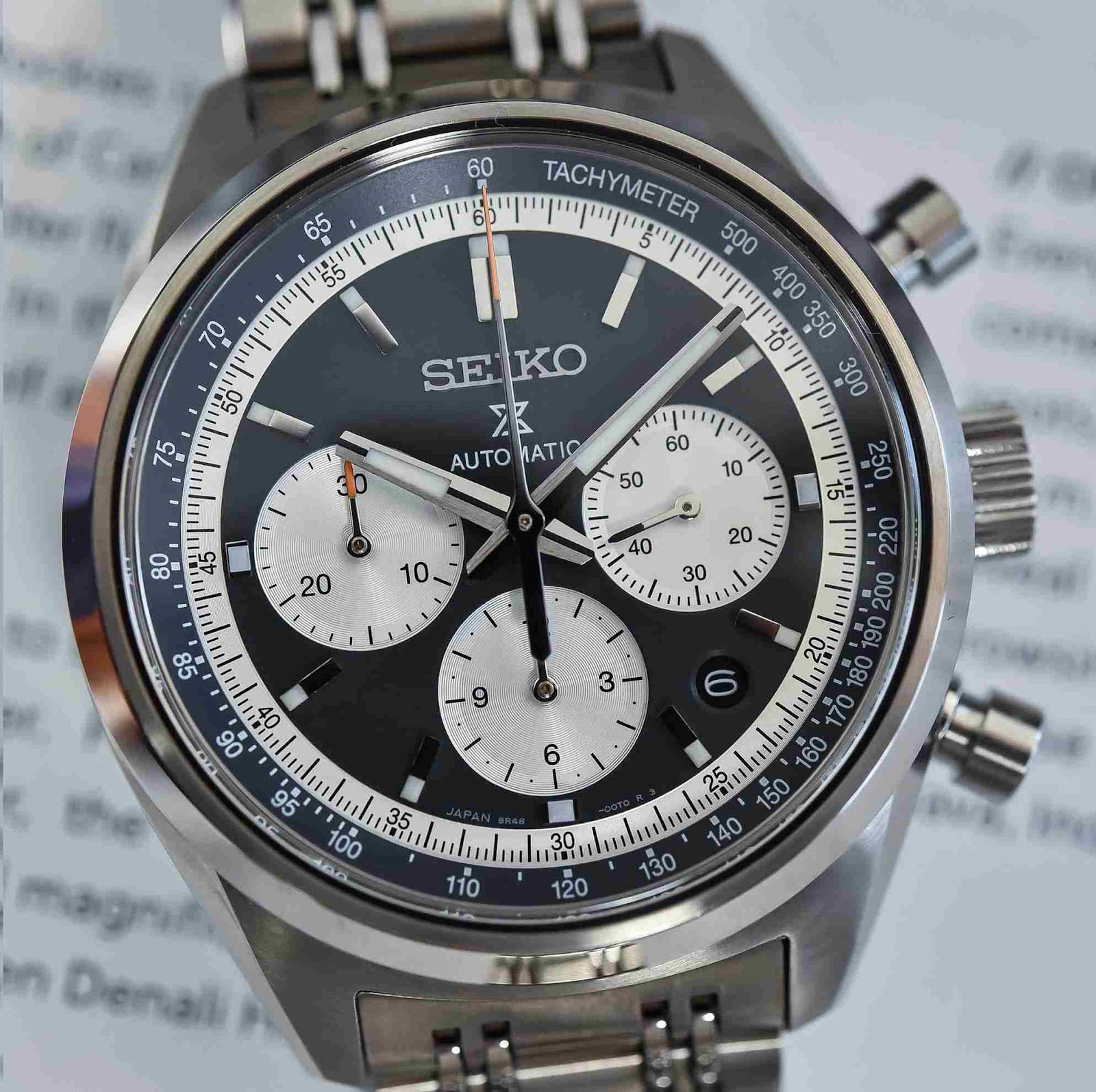 Seiko Rilis Speedtimer Mechanical Chronograph Panda & Reverse Panda ...