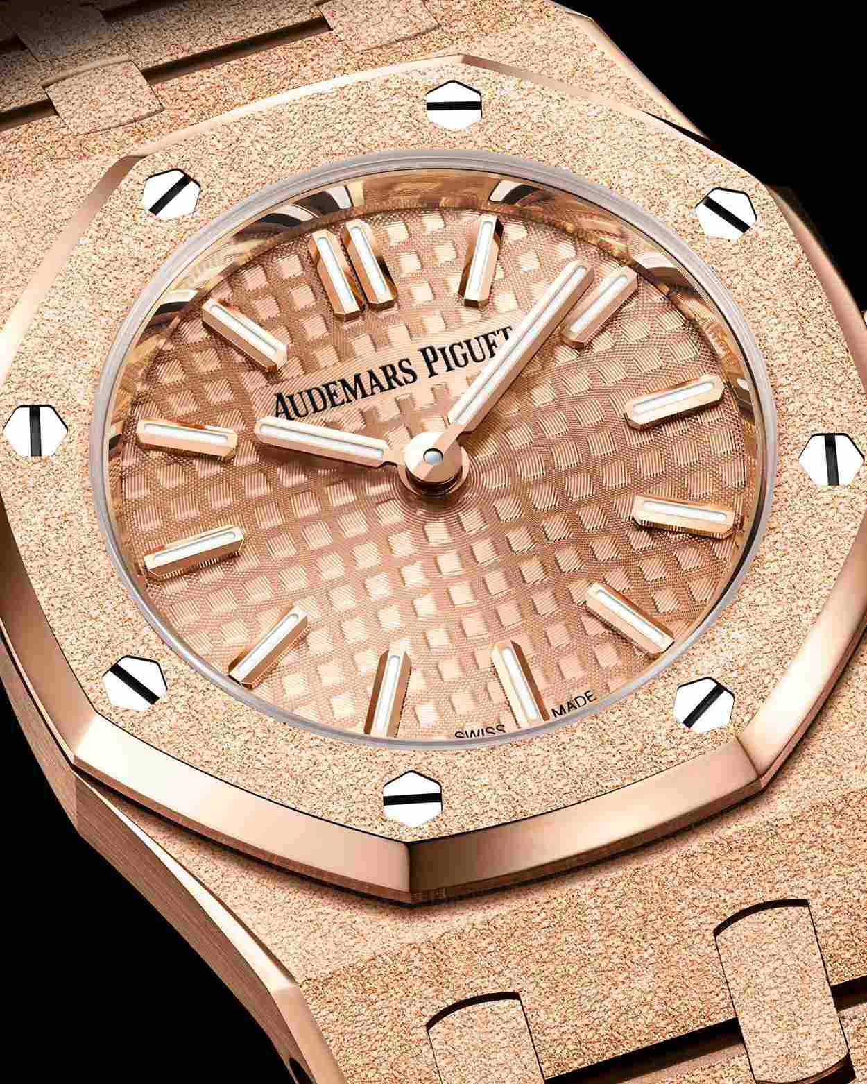 Audemars Piguet Rilis Royal Oak Mini Frosted Gold Quartz dan Frosted ...