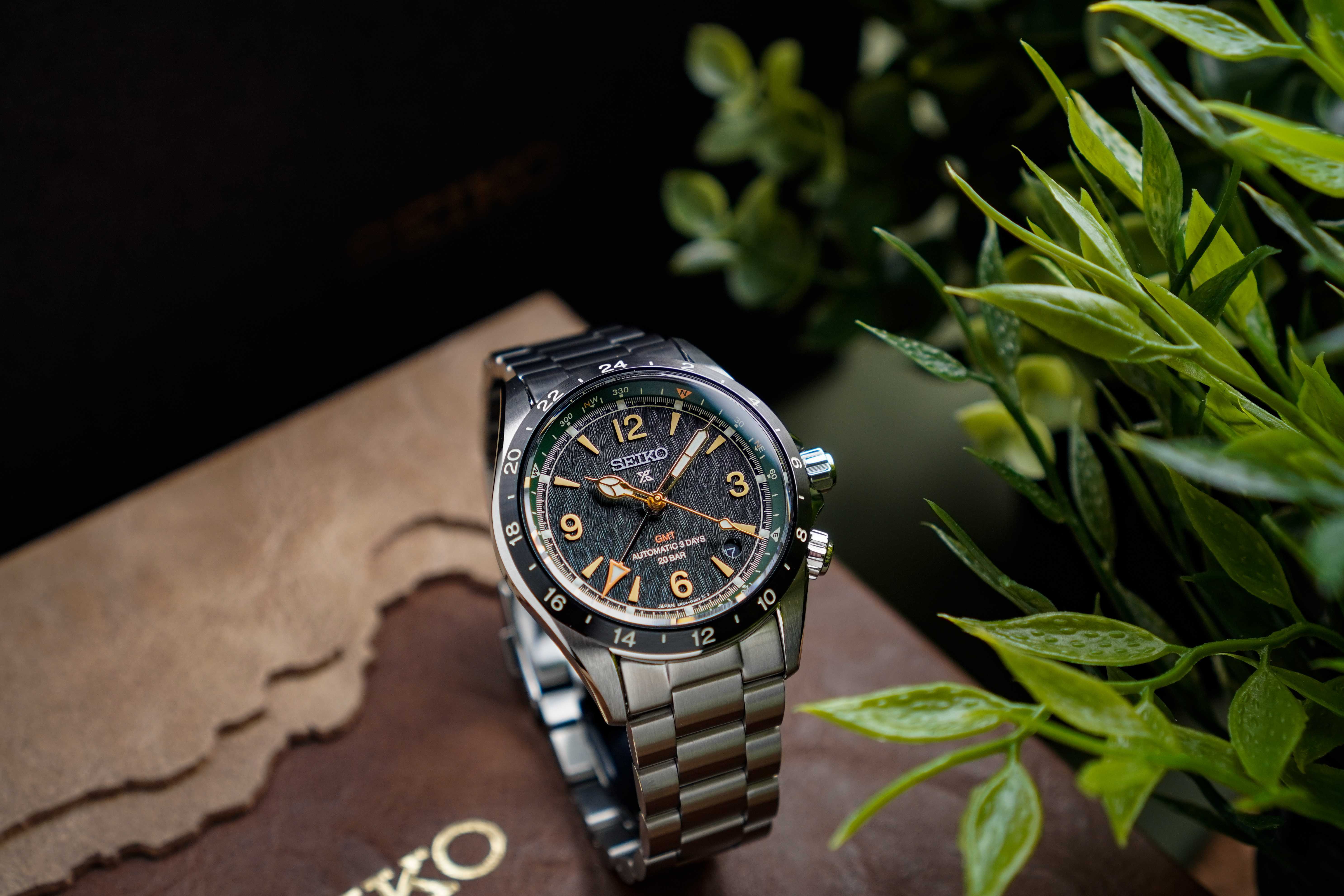Hands On: Jam Tangan Seiko Prospex Alpinist GMT SPB493J1 Asia Limited ...