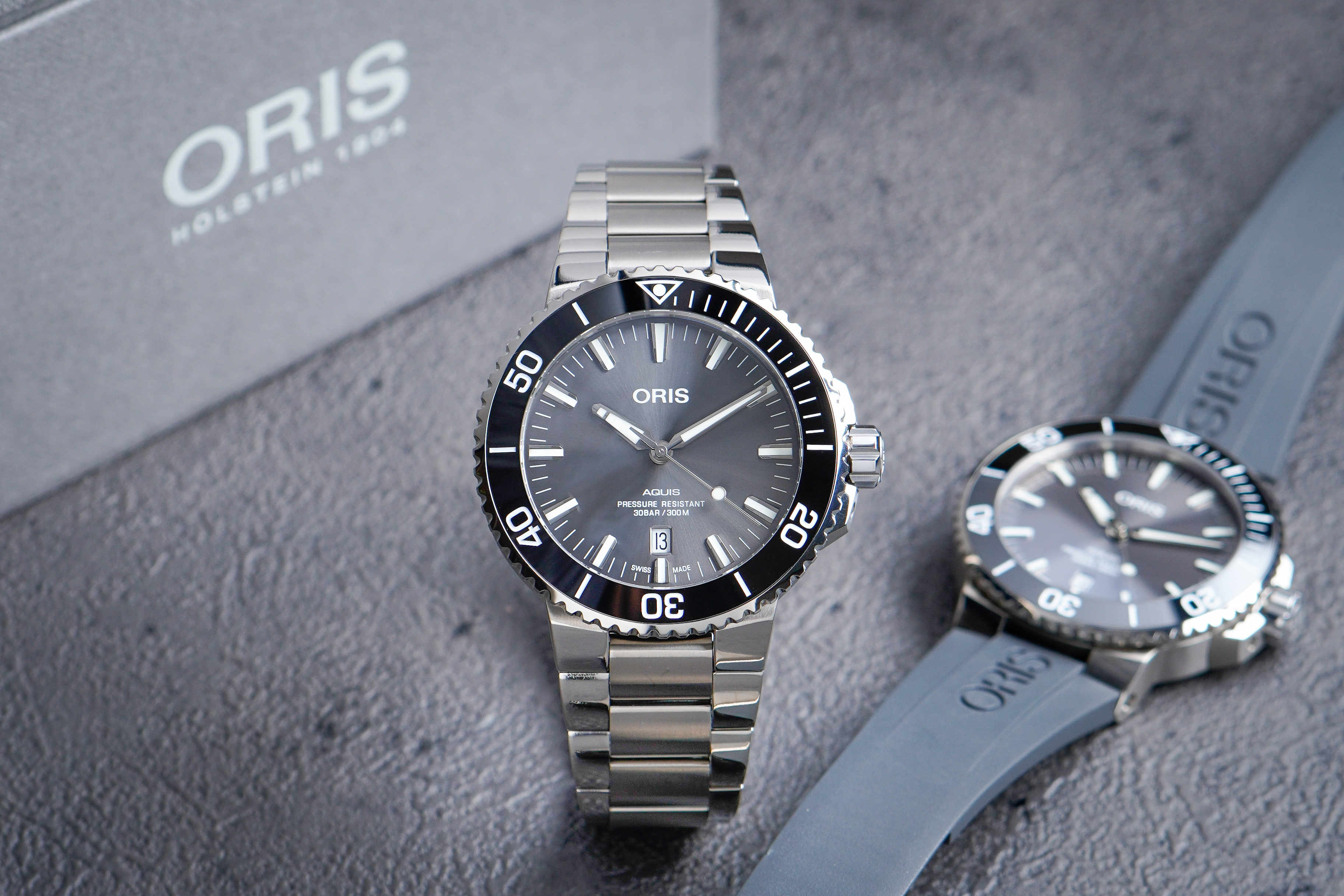 Review Oris Aquis Date 43.5 mm Paling Ringan! Diver Watch 300M ini ...
